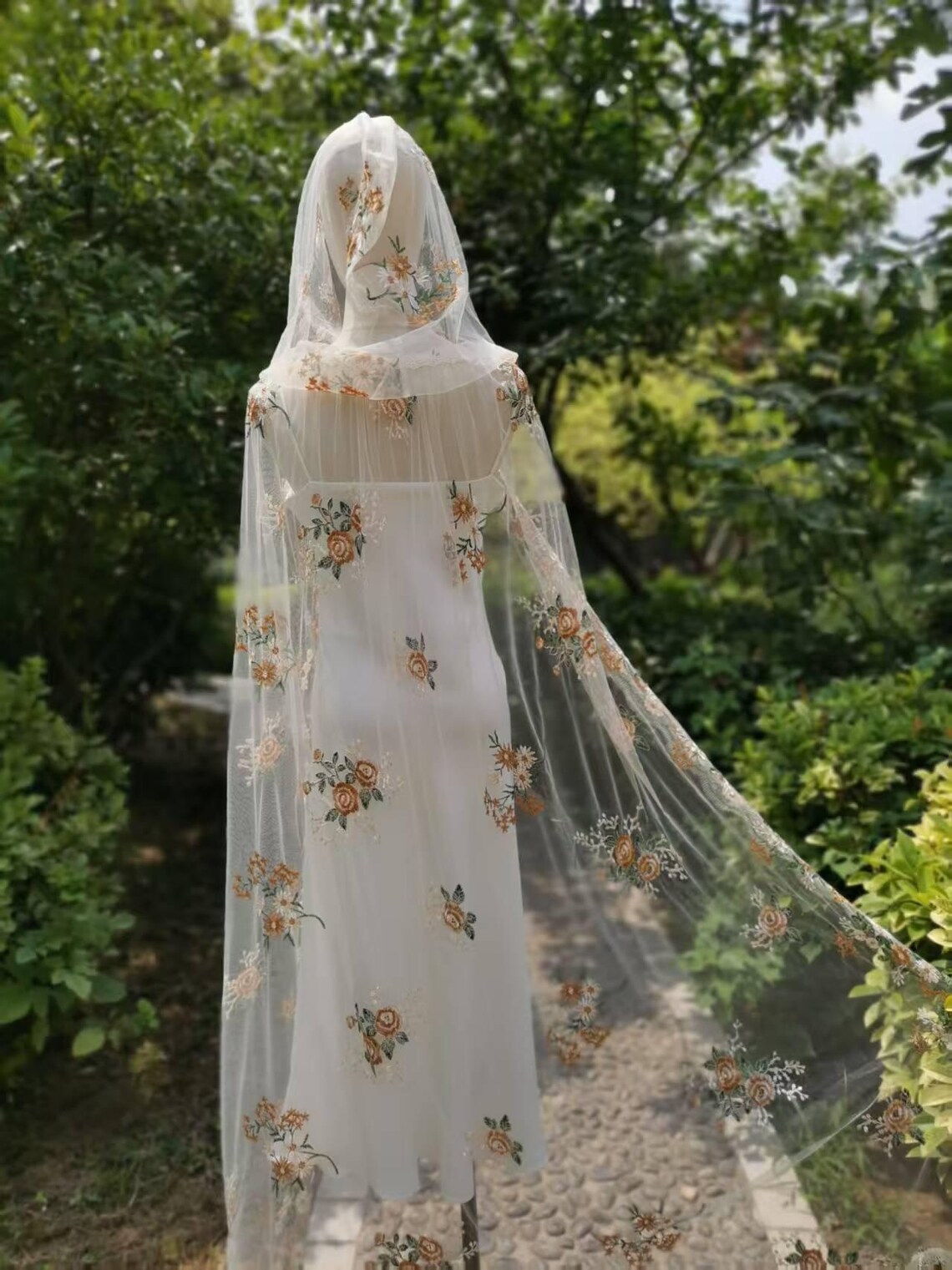 Floral Lace Wedding Cape Veil With Hood, Green Leaf Bridal Cloak - Etsy
