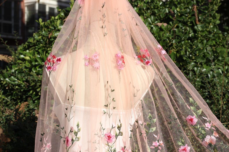 Embroidered Wildflower Wedding Veil, 3D Pink Rose, Botanical Bridal ...