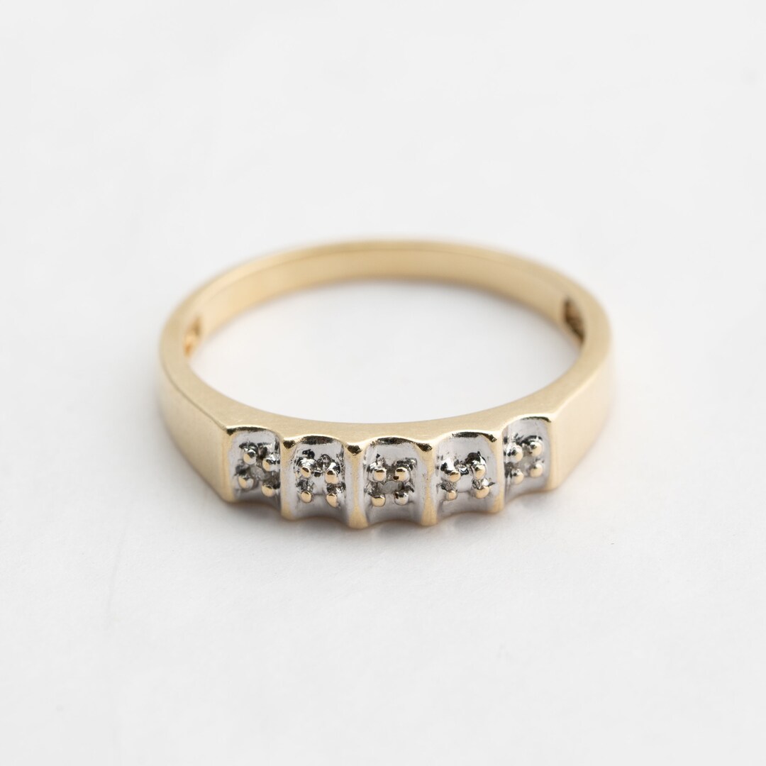 10k Yellow Gold Diamond Ring, Finger Size 7 - Etsy