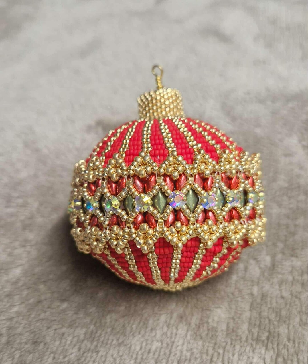 Helenas Prydnad/ Helenas Ornament - Etsy