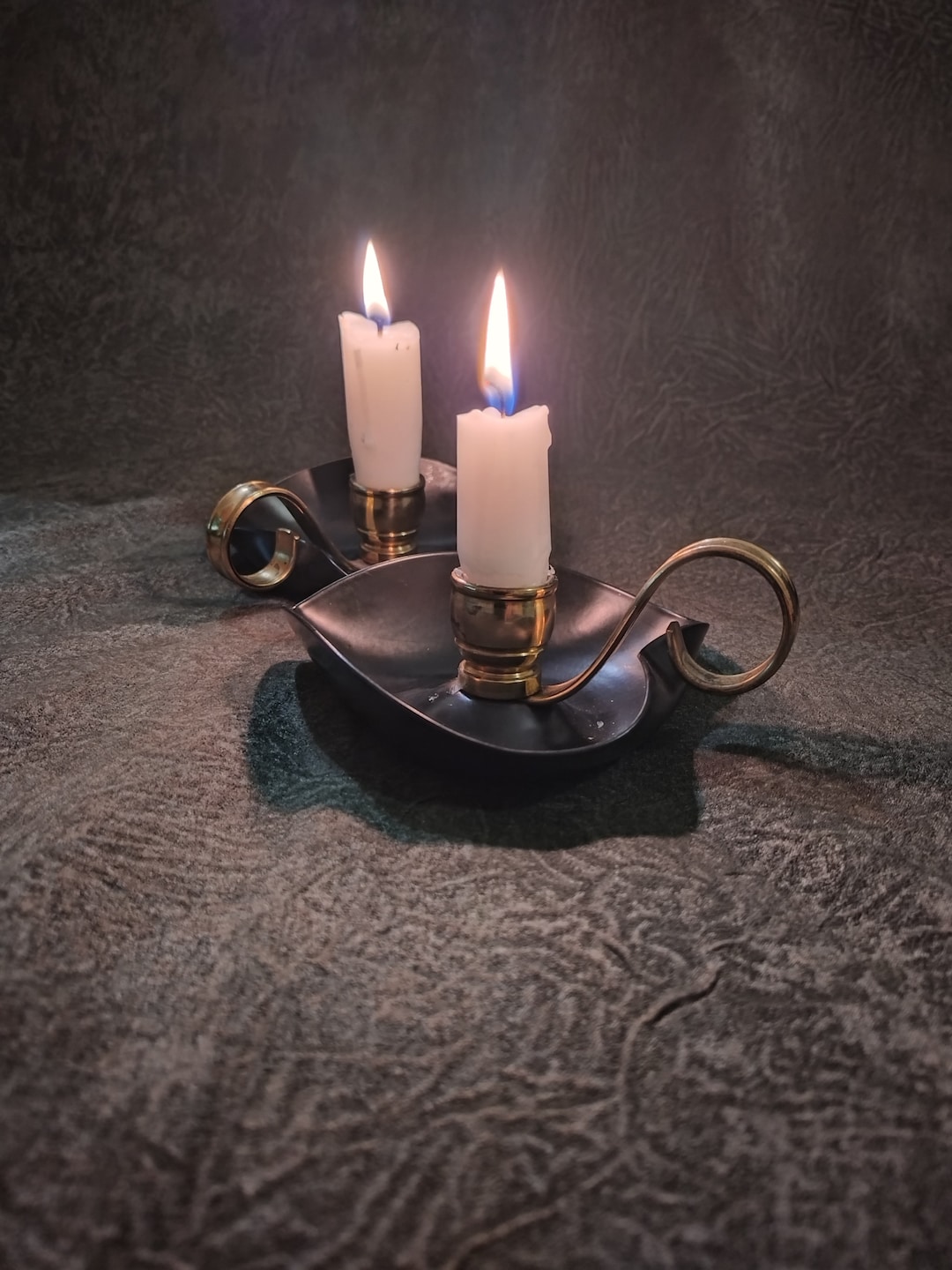 Retro-style Heart-shaped Candlesticks With a Handle for Easy ...