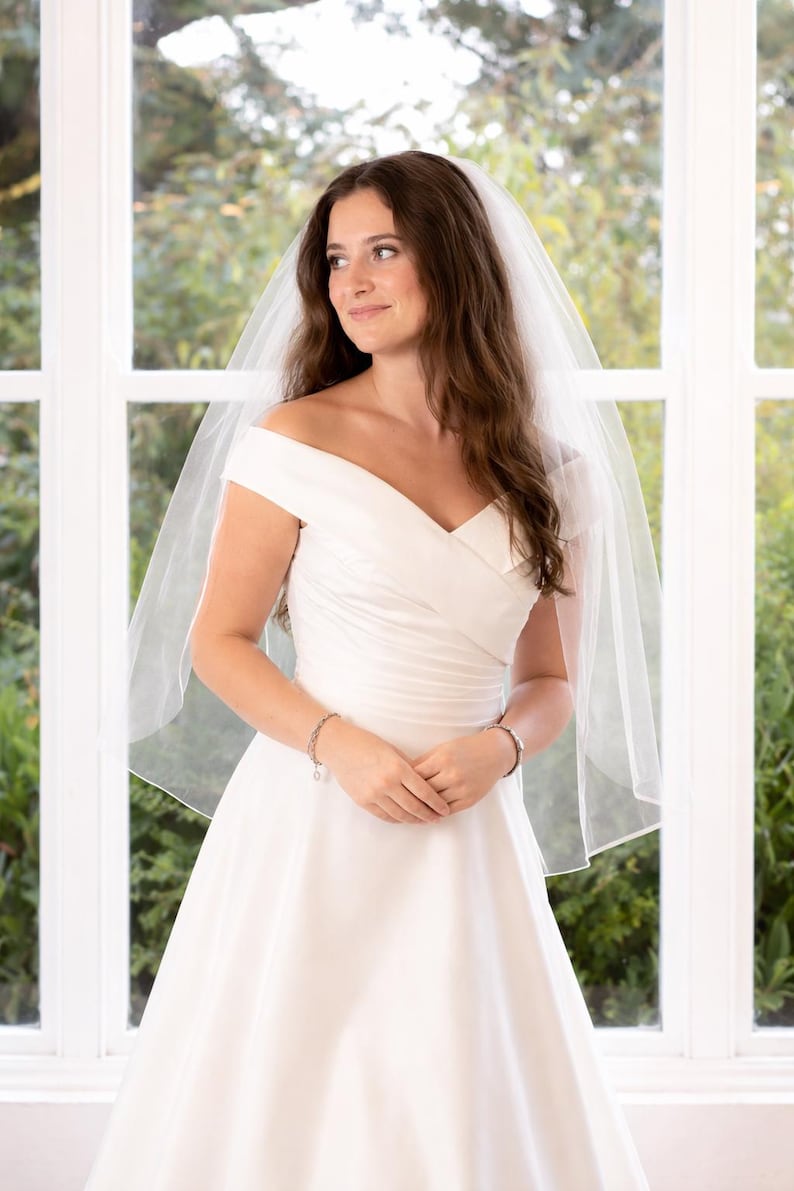 SOFTEST Wedding Veil, Various Lengths, Plain Veil Ivory or off White ...