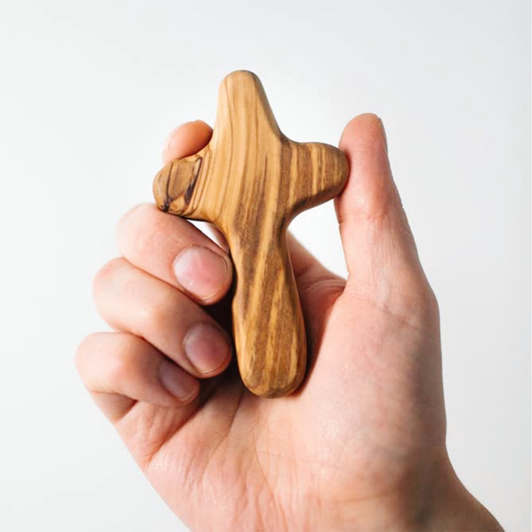 4'' Olive Wood Comfort Cross, Hand-held Palm Praying Cross, Holding ...