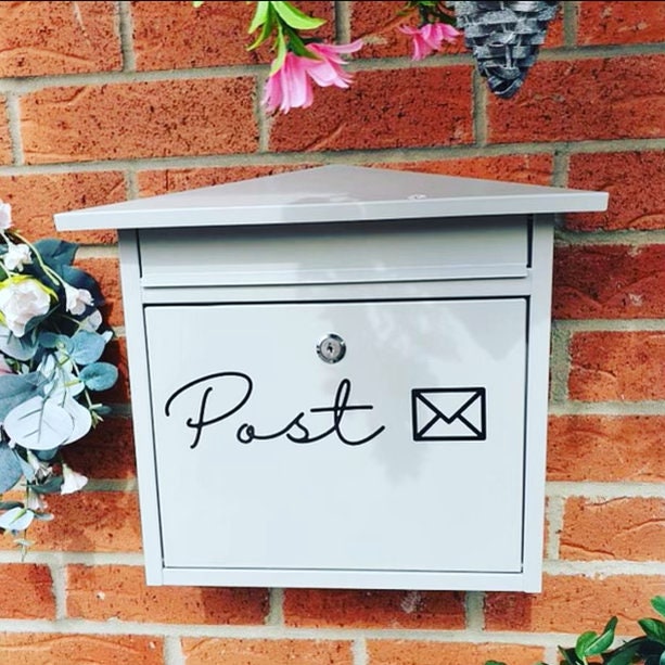 Postbox label - tyredarena