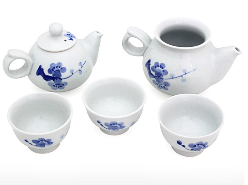 Korean Plum White Porcelain Tea Set for 3 People - Etsy