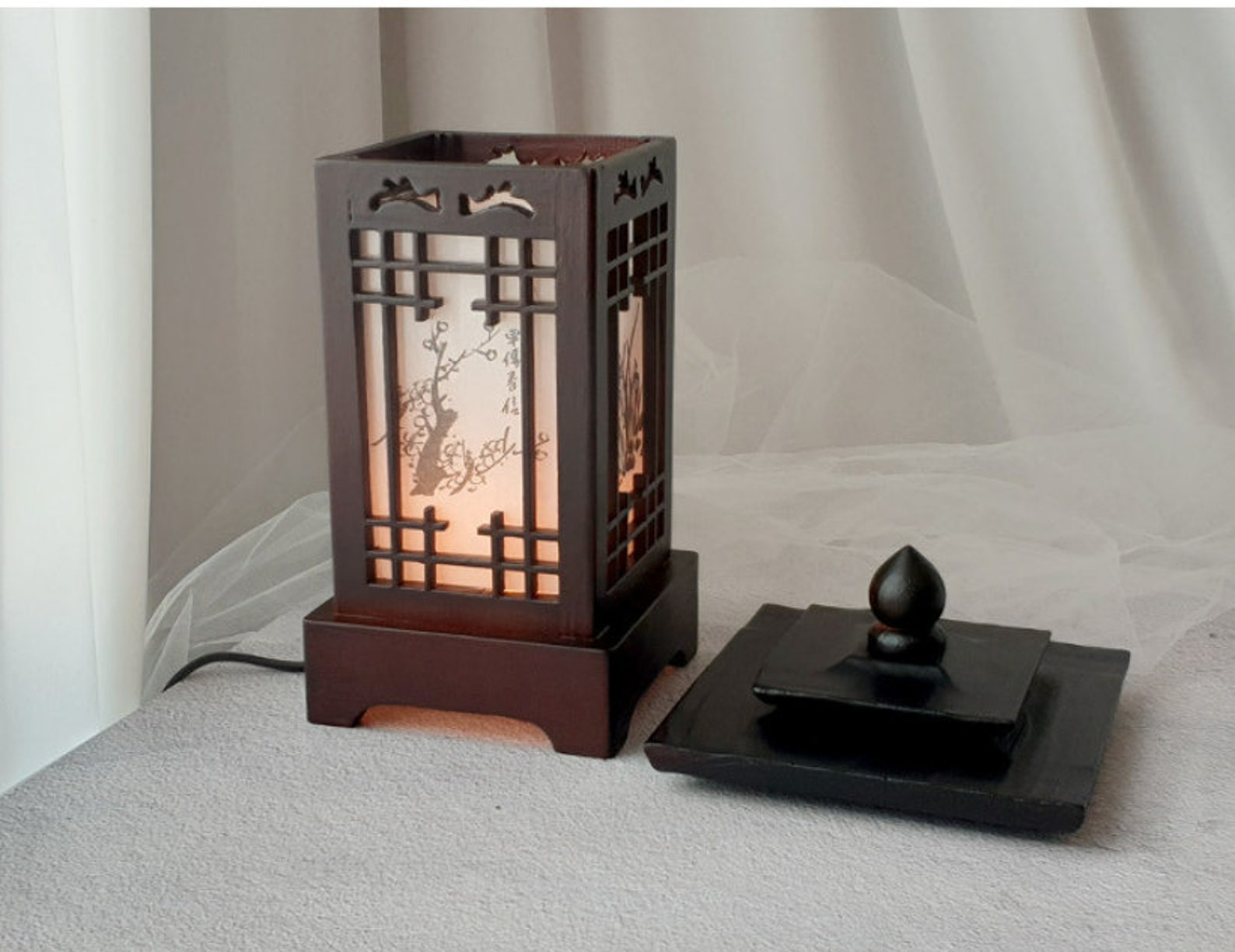 Korean Traditional Crafts Four Gracious Plants Hanji Lantern | Etsy