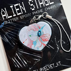 ALIEN STAGE Glitter Heart Phone Charm - Mizi, Sua, Ivan, Till, Hyuna ...