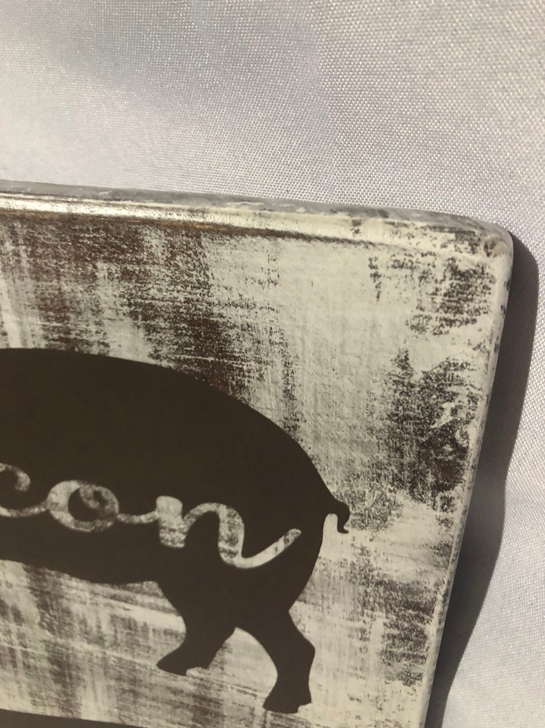 Farmhouse Pig Sign - Bacon Makes Everything Better - White Washed ...