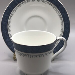 5 Royal Doulton “sherbrooke” H5009. Made in England. Fine Bone China ...