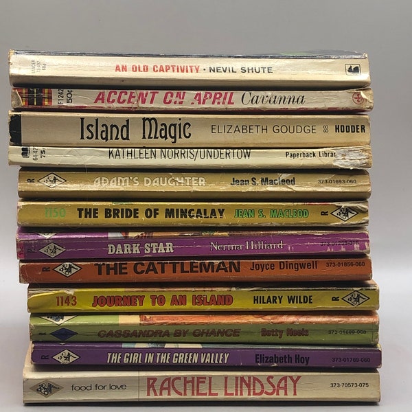 Vintage Romance - Etsy