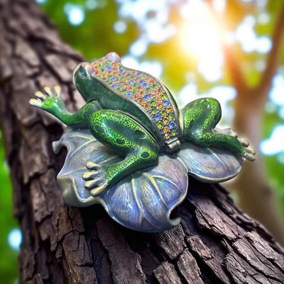 Vintage Rucinni Jeweled Frog Trinket Box – Swarovski … - Gem