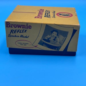 1950s MCM Brownie Reflex Synchro Model Camera. Uses Kodak 127 Film. - Etsy