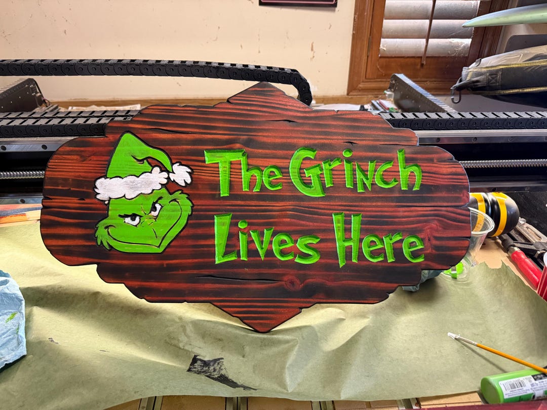Handmade the Grinch Lives Here Wood Sign, Christmas Decor (15x24) - Etsy
