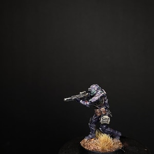 Unit 9 Black Stone Commando Striker Miniature || Cyberpunk || 32mm ...