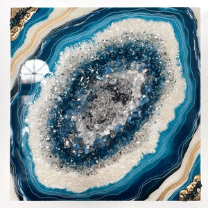 Resin Geode Art, Blue Gold Geode Wall Art, 3D Geode, Crystal Geode Art ...
