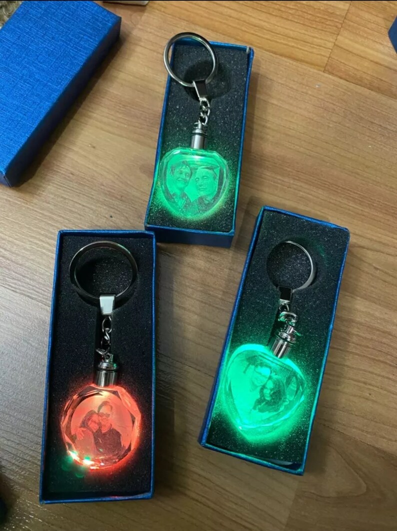 3D Crystal• Engraved Photo Crystal Heart Keyring With Led Light ...