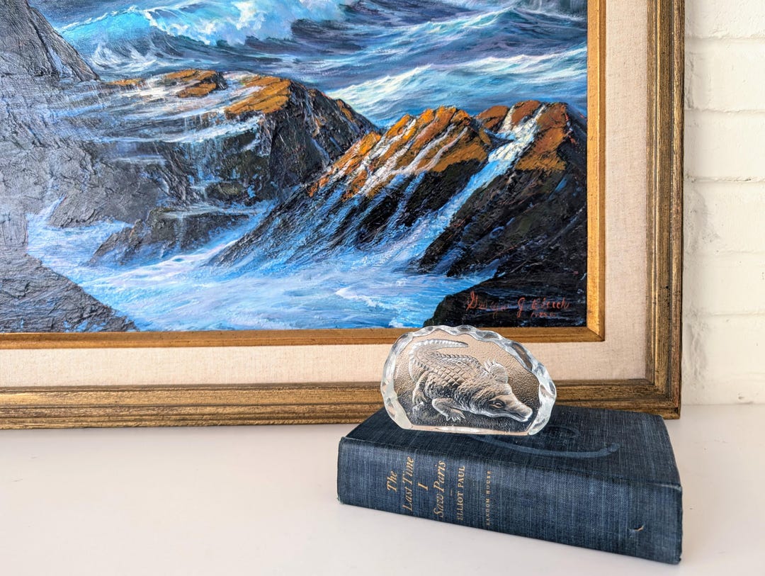 Vintage Glass Alligator Plaque | Three Dimensional Pressed Glass Plaque ...