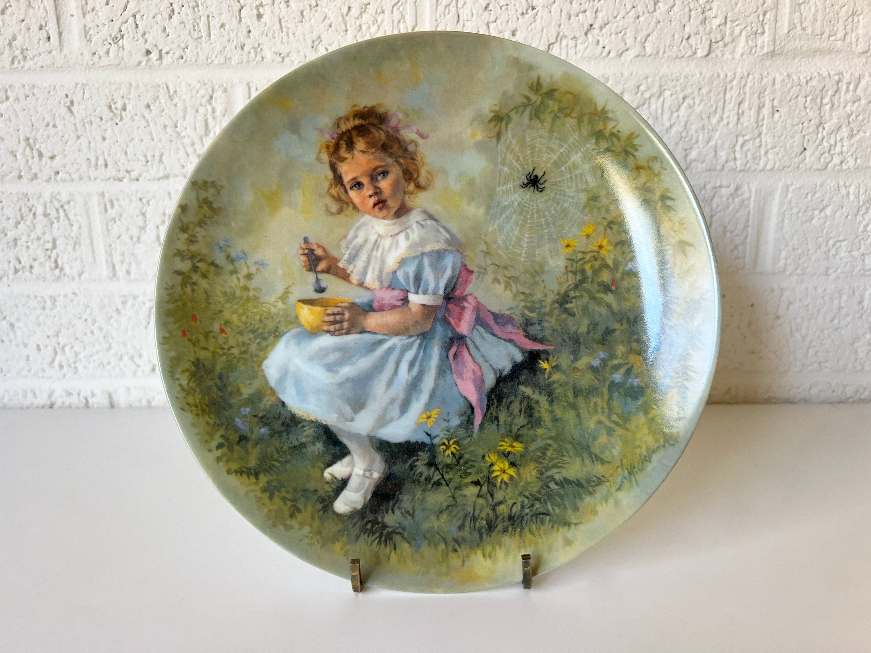 Vintage Little Miss Muffet Decorative Plate John Mcclelland Bradex Number 84-R60-2.3 1981 Reco ...