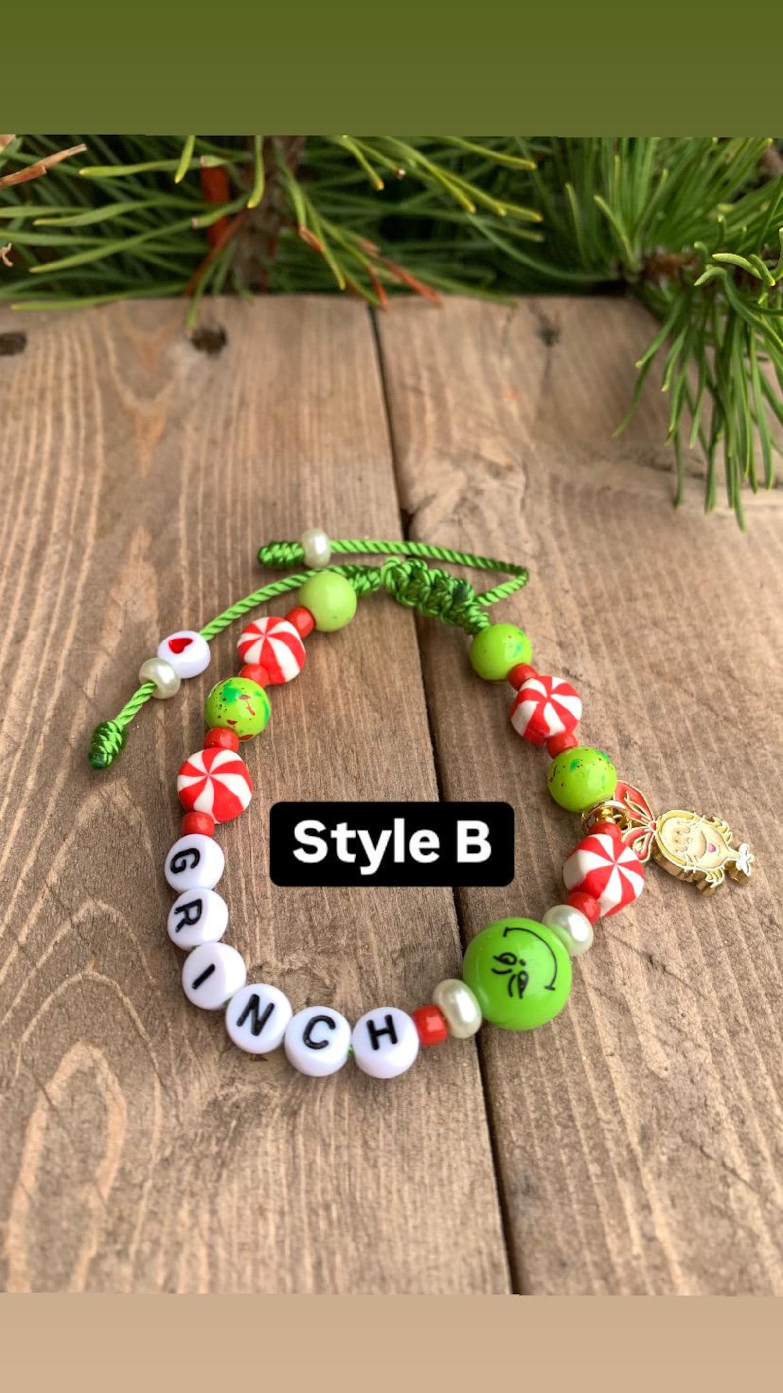 Grinch Charm Bracelet: Holiday Beaded Christmas Jewelry - Etsy