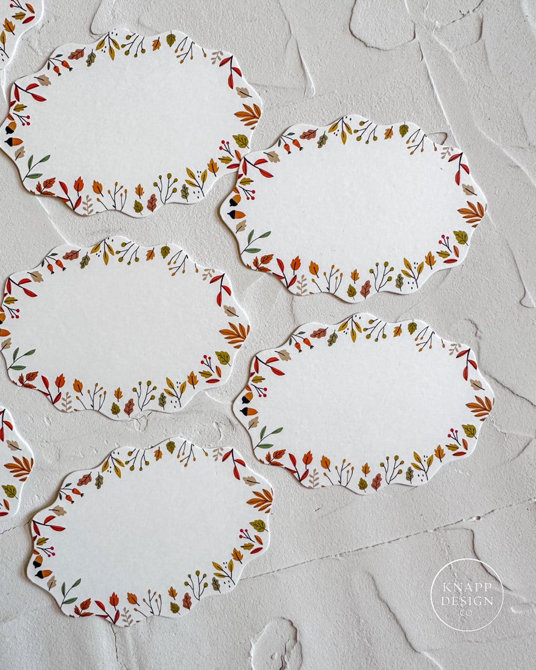Wavy OVAL Place Cards With Fall Leaves and Foliage - Perfect for ...