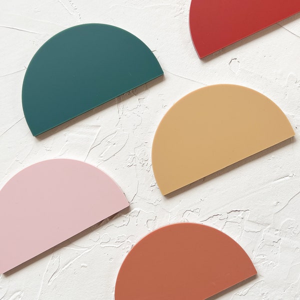 Circle Place Card - Etsy