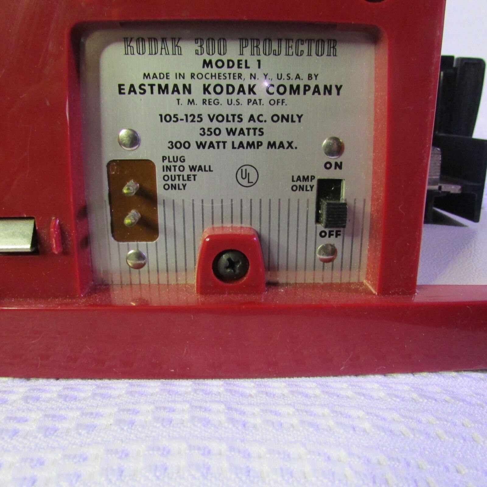Vintage Kodak 300 Model 1 Slide Projector Made in USA Red Retro New - Etsy
