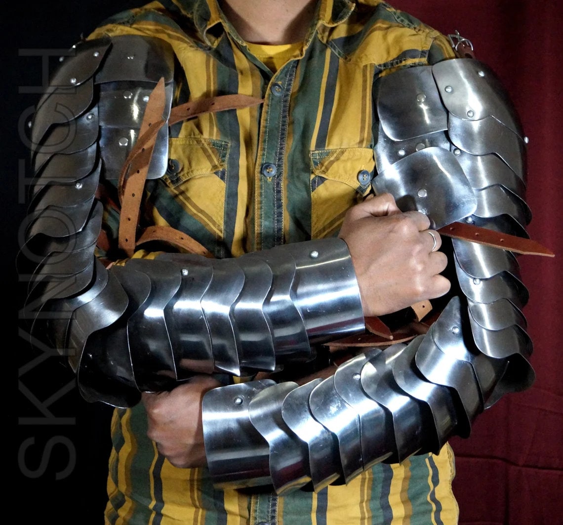 Gladiator Shoulder Guard
