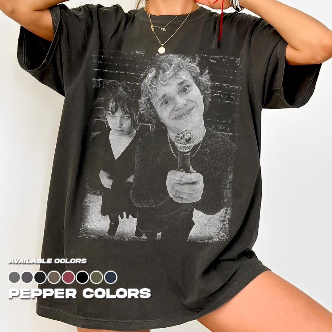 Comfort Colors Ilia Malini Alysa Liu T-shirt, Figure Skating Portrait ...