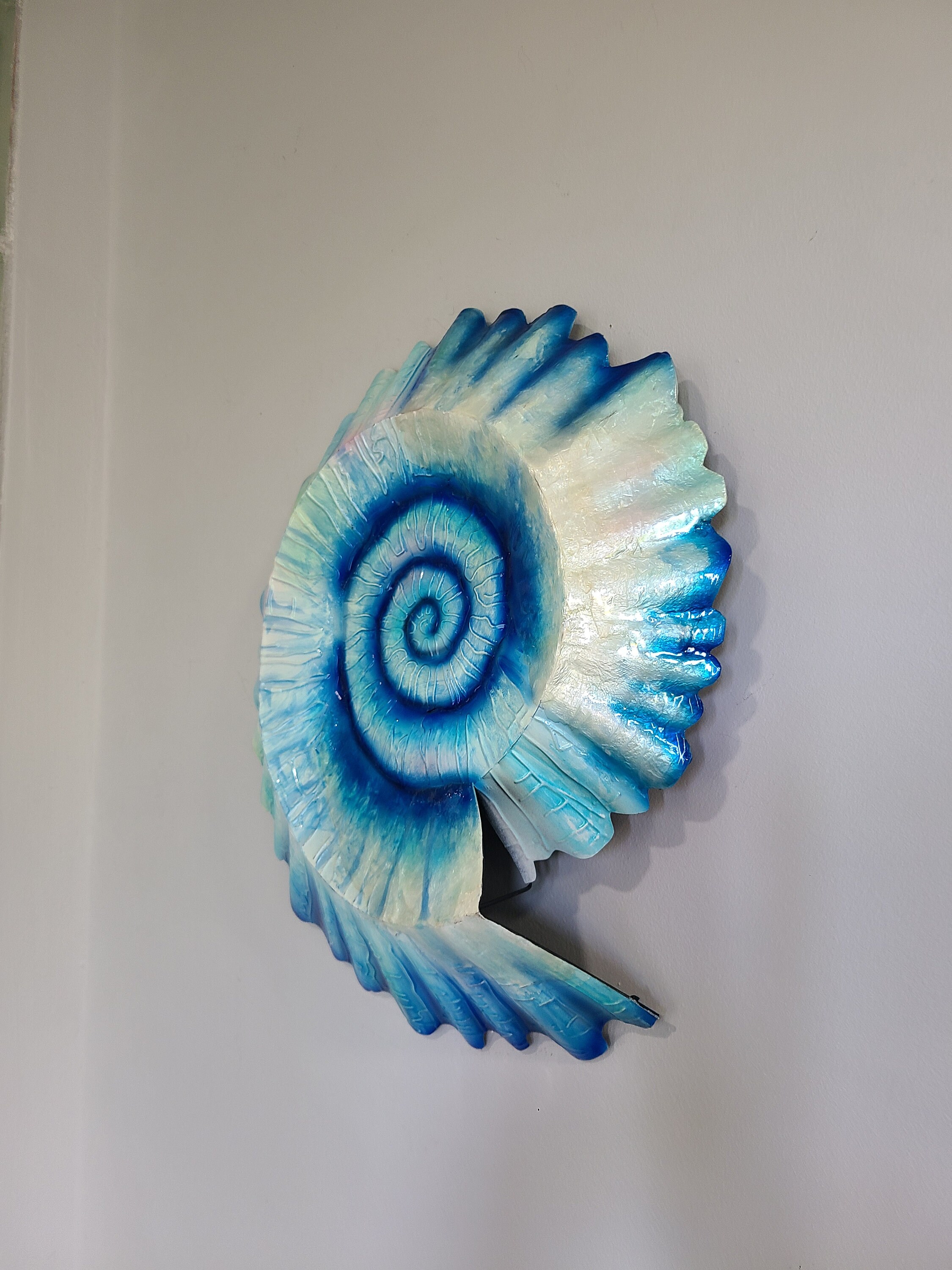 Nautilus Shell Tropical Metal Decor Made Unique With Capiz Shells ...