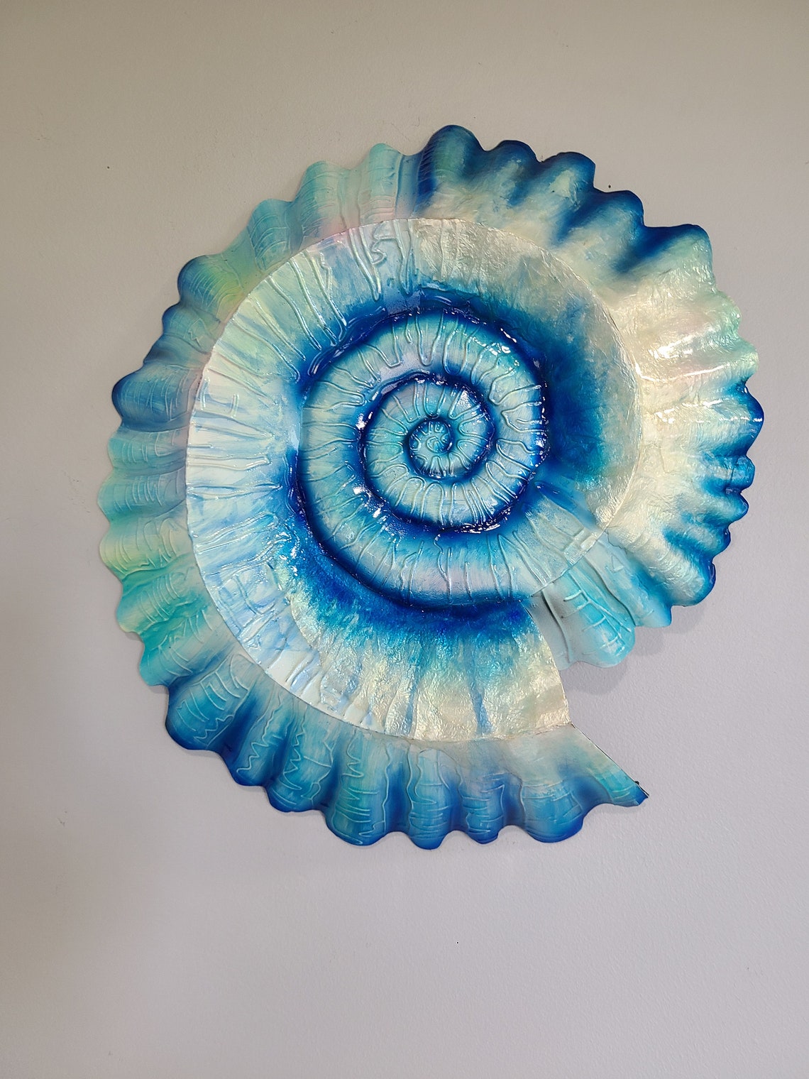 Nautilus Shell Tropical Metal Decor Made Unique With Capiz Shells ...