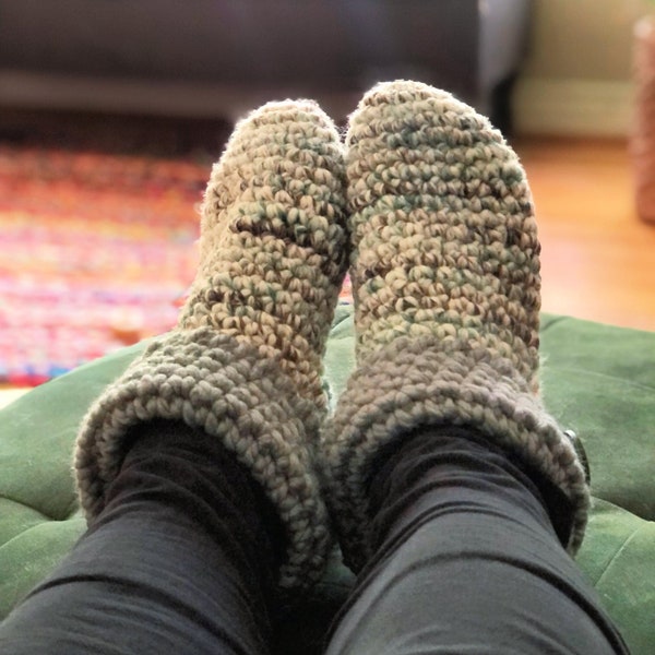 100% Wool Knitted Puffin Slippers. Size Small Adults 5-6 - Etsy Canada