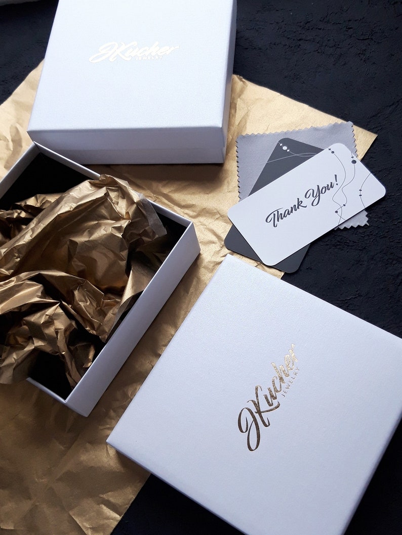 Emerald Moth Brooch Oleander Hawk-moth Embroidered Brooch Moth - Etsy