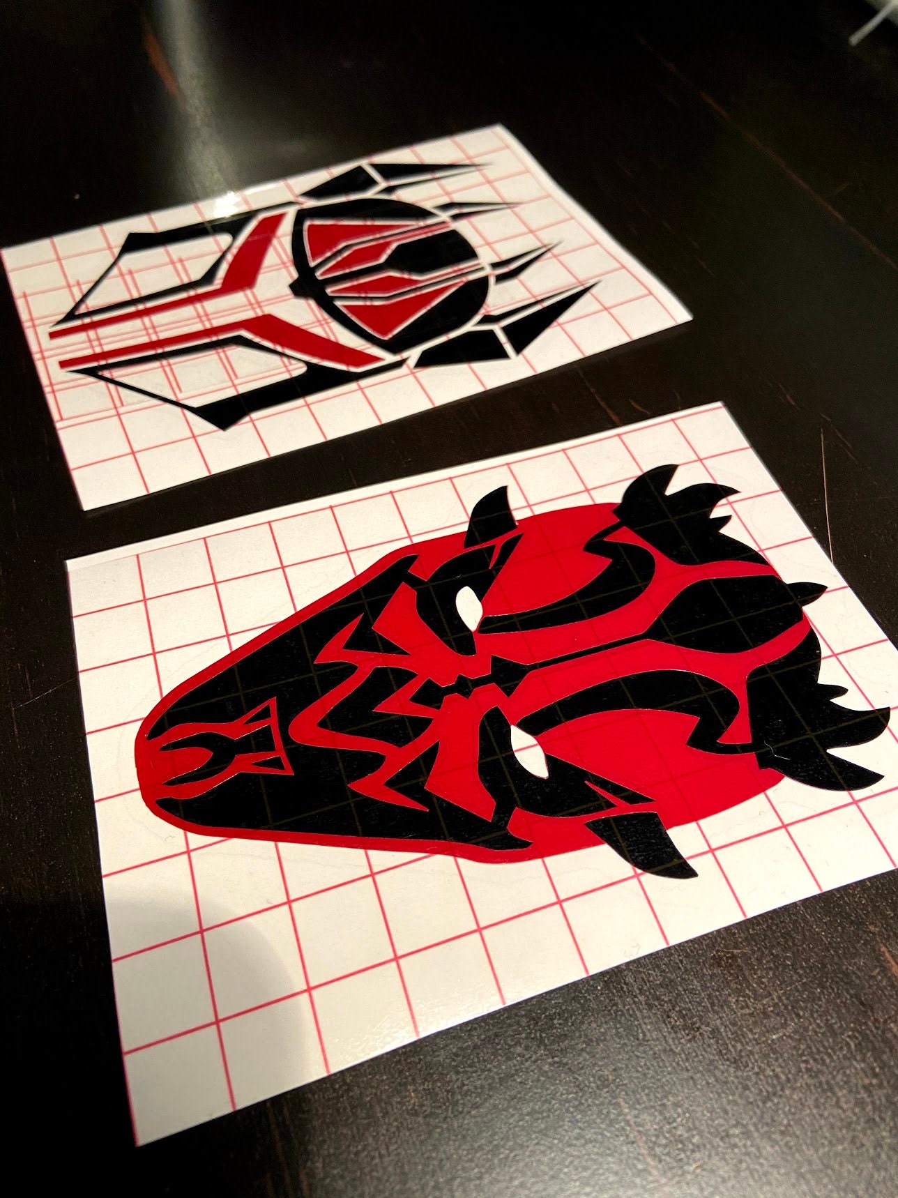 Star Wars Gar Saxon Red/black Permanent Vinyl Decal - Etsy