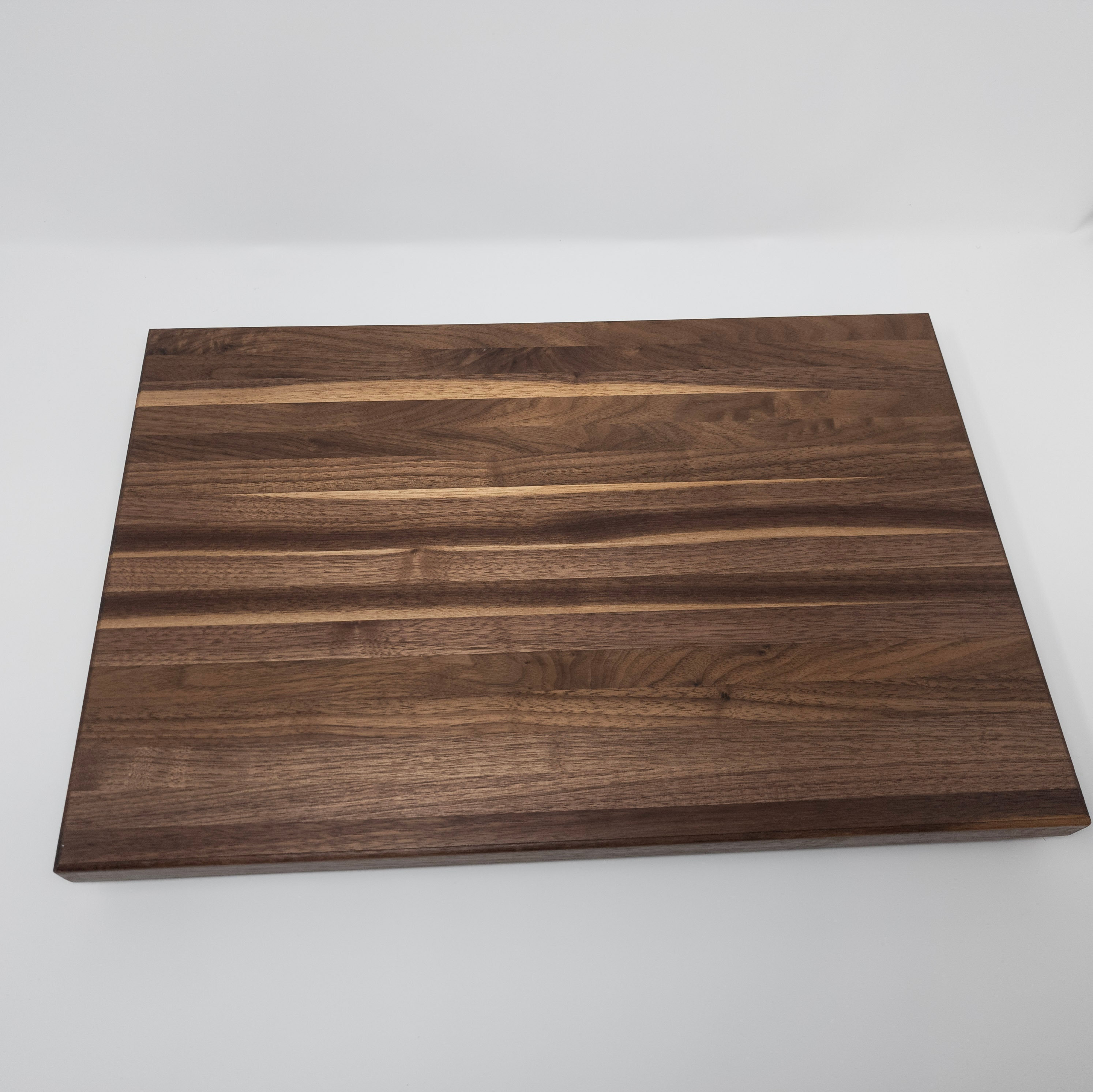 Walnut Edge Grain Cutting Board With Rubber Feet - Etsy
