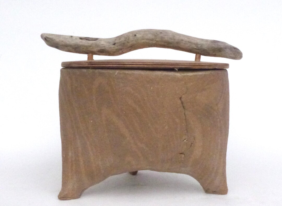 Bread Bin 16 Round, Marbled, Made of EM Ceramic. Wooden Lid Made of ...