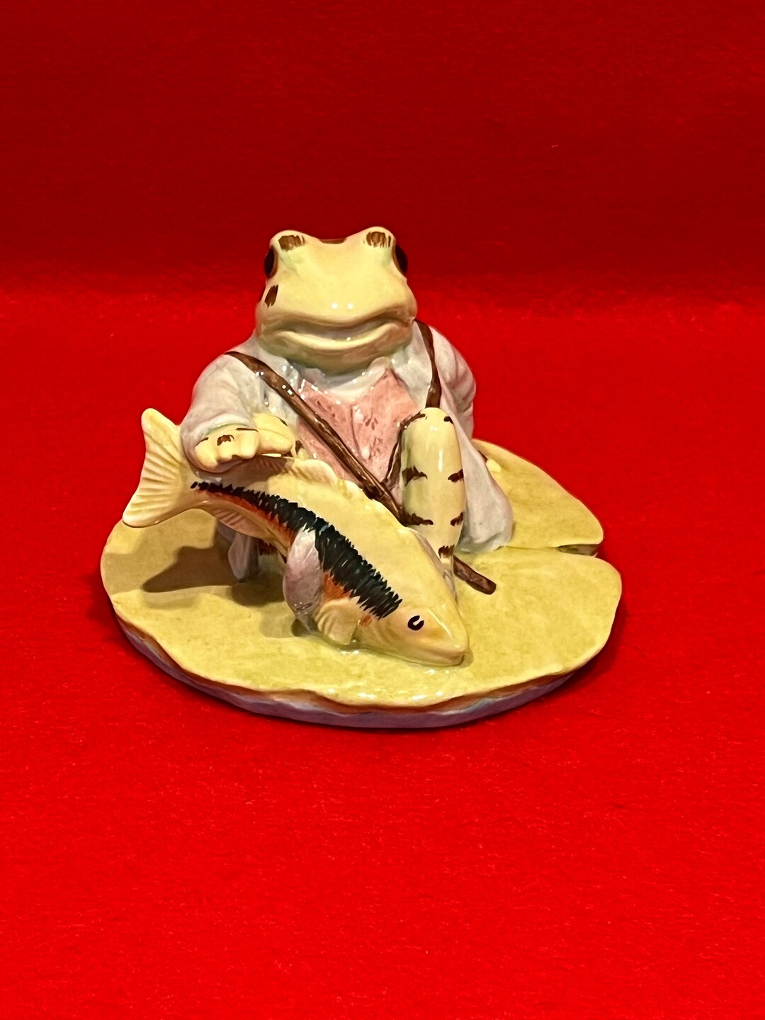 Beswick Jeremy Fisher Catches a Fish Beatrix Potter Figure / Ornament ...