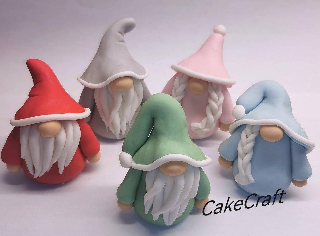 Edible Handmade Christmas Gonk /gnome /santa Cake Decorations /cake ...