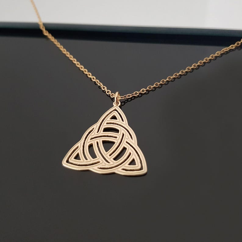 Triquetra Symbol Necklace, Celetic Symbol Necklace, Mystic Knot Chain ...