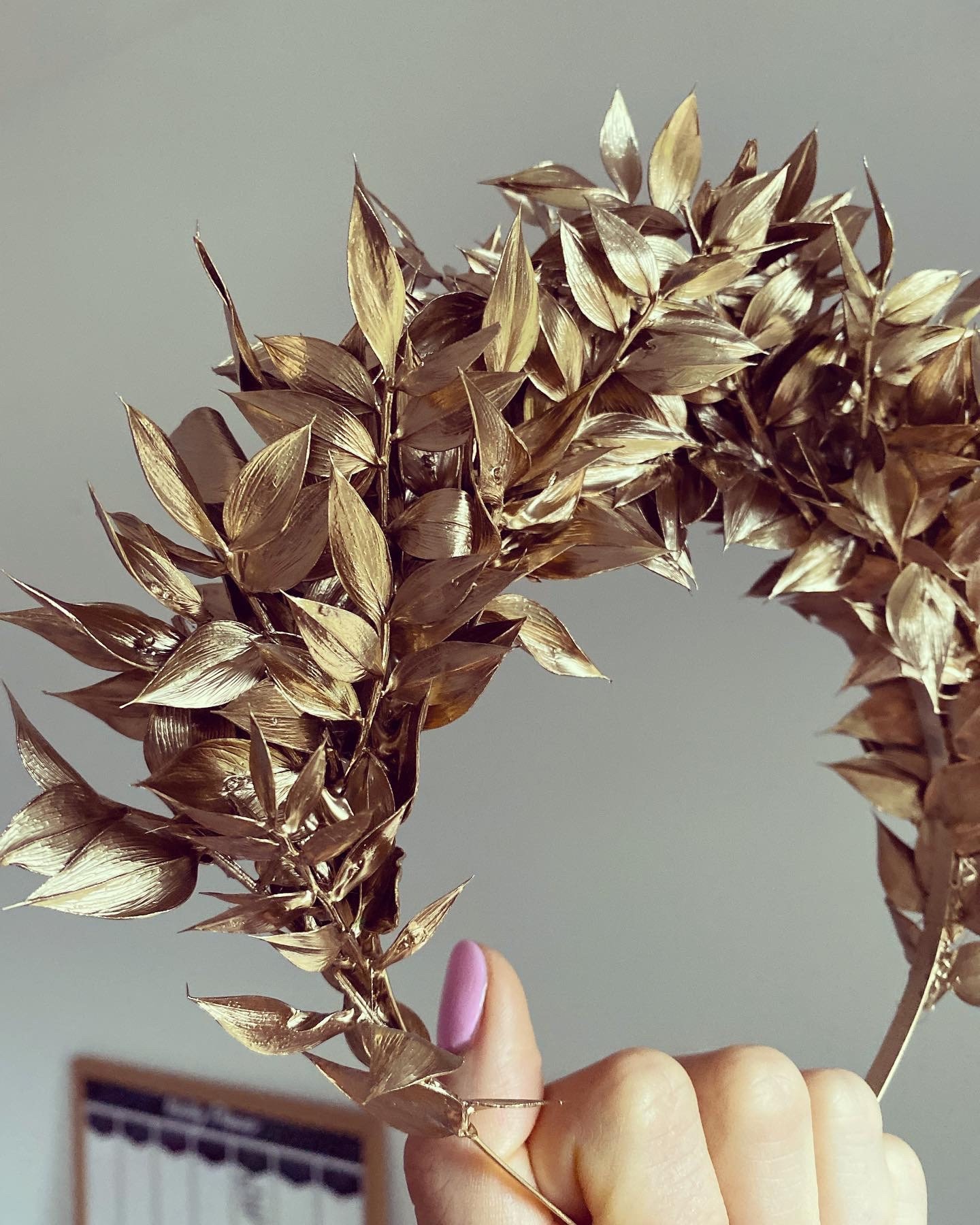 Gold Ruscus Crown/ Gold/ Gatsby Vibes/ Flower Crown/ Wedding - Etsy UK