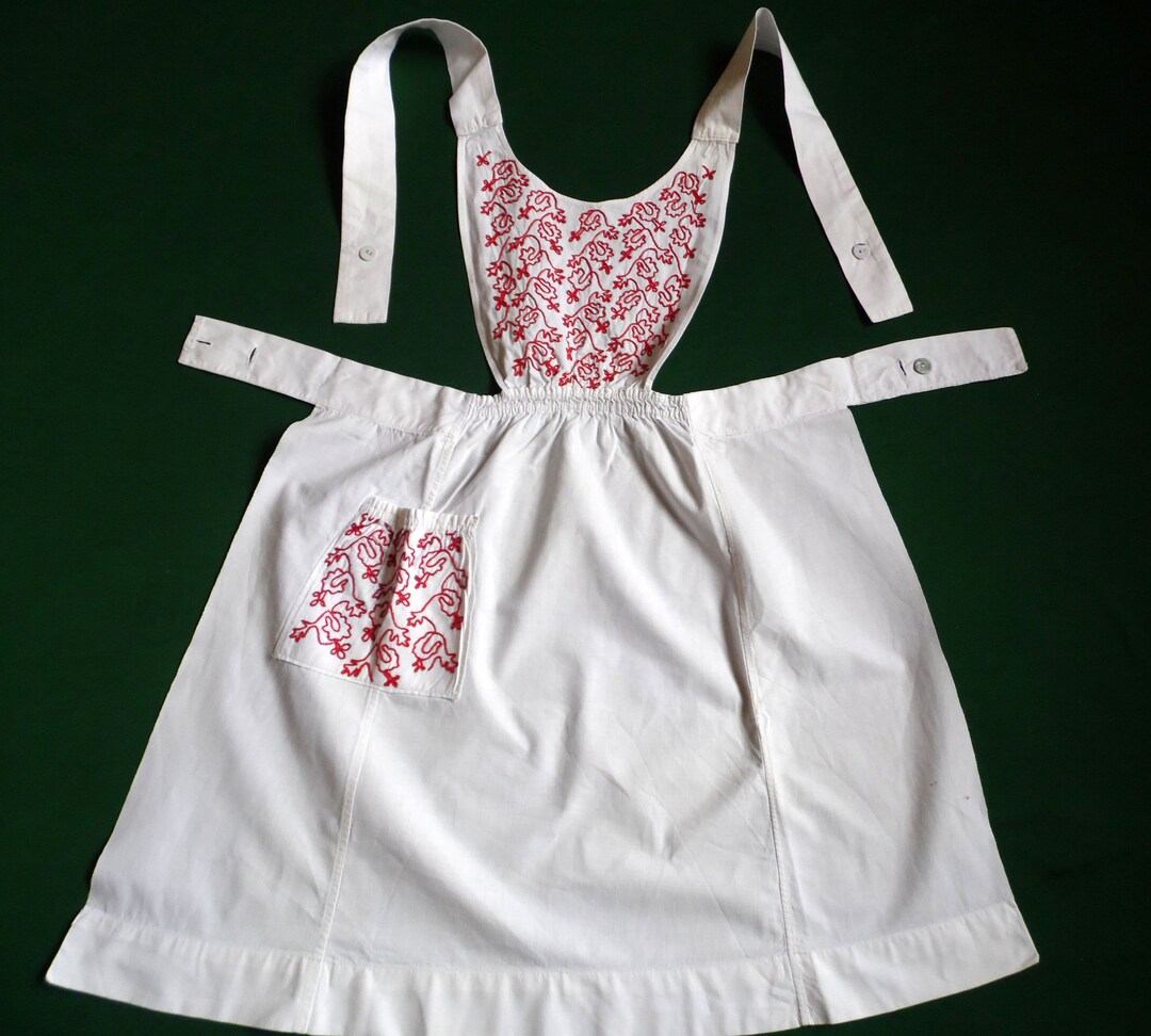 Vintage Apron, Embroidered Apron, Old Apron With Hand Embroidery Red ...