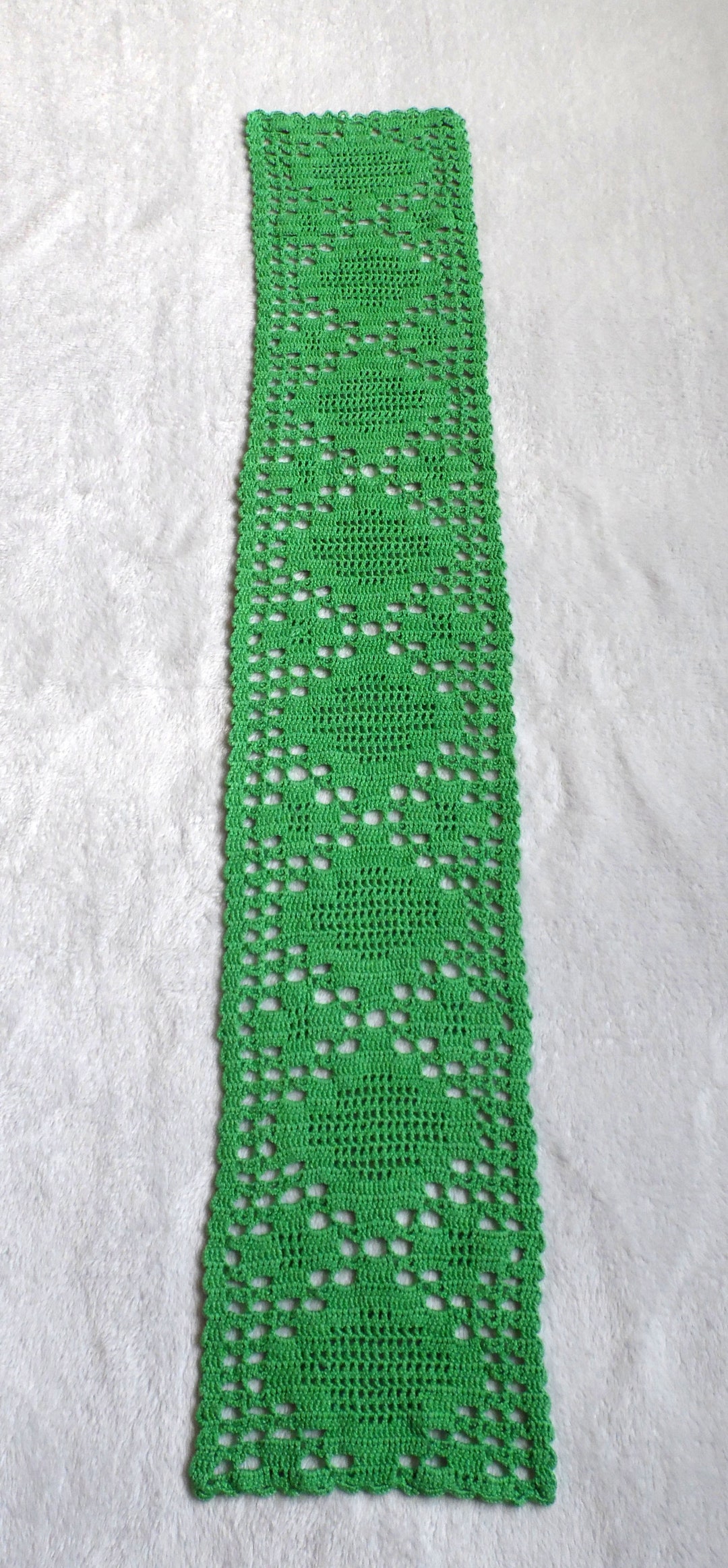 Vintage Crochet Table Runner, Green Crochet Table Scarf, Swedish Filet ...