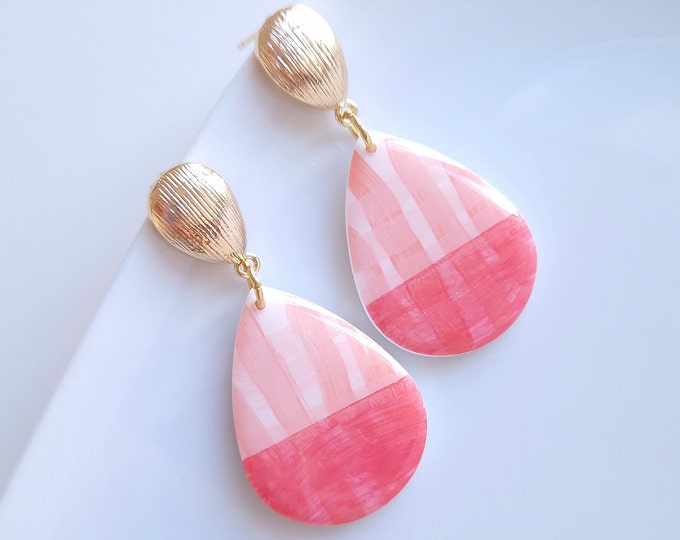 COLLAB Ma Bichette X Barbara Dasnoy Earrings, rosa Yod Nam Model - Etsy