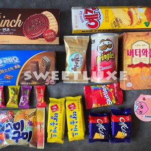 Korean Gift Snack Box, Asian Snack, Put Korean Snacks in an Handmade ...