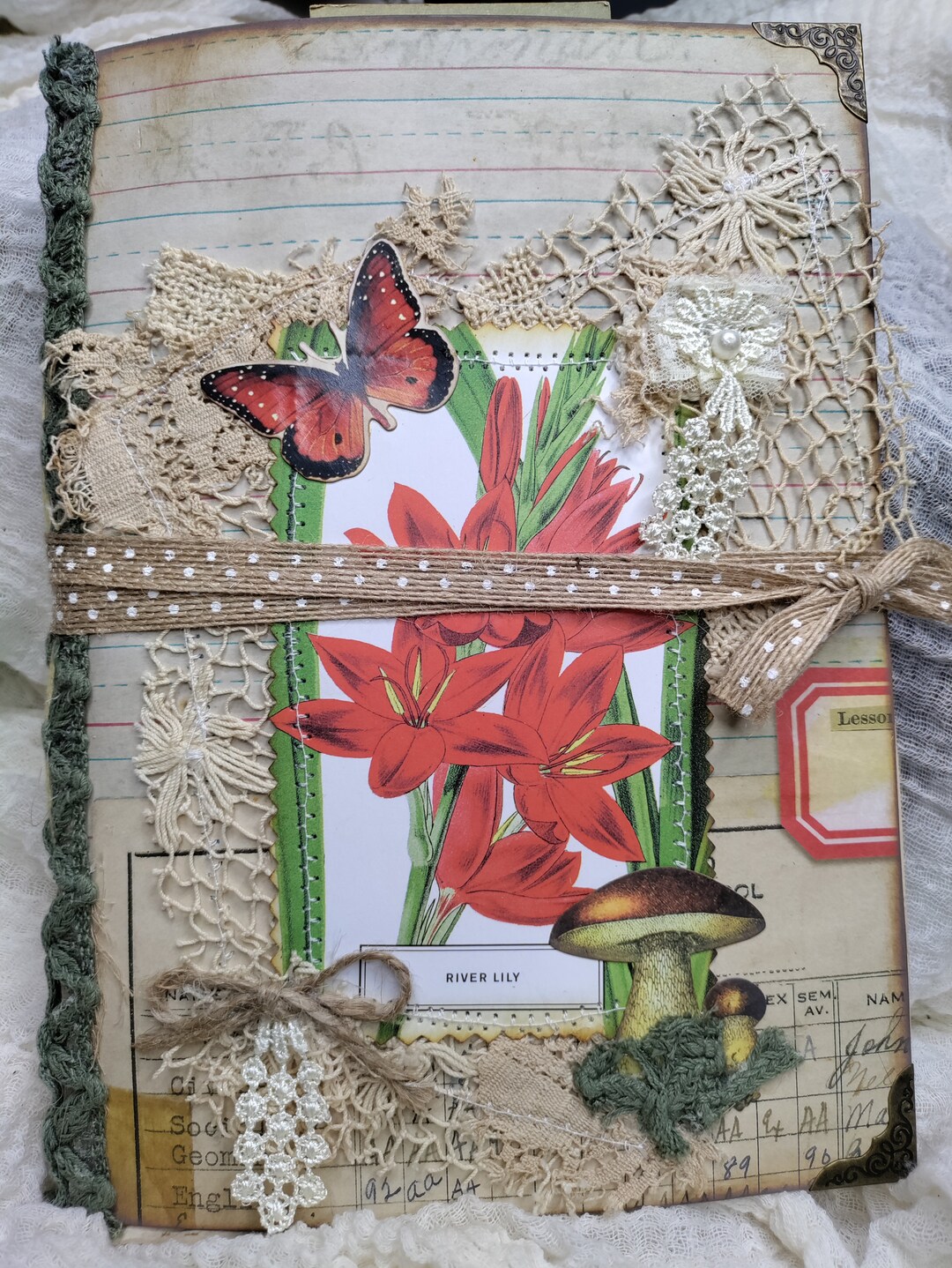 Beautiful Junk Treasure Book Writing Journal 150+ Pages, Packed Pockets ...