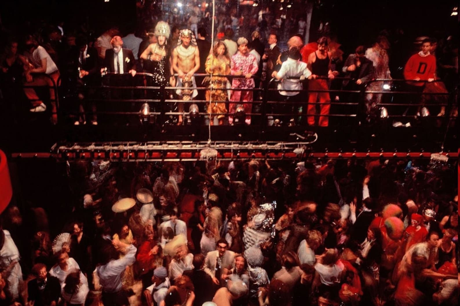 STUDIO 54 70s Wall Collage Kit (LETS DISCO!) - Etsy