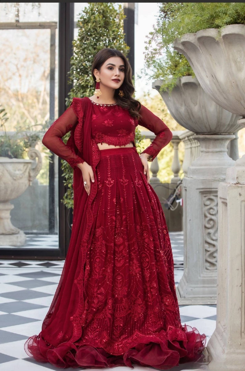Red Color Gharara. Pakistani Designer Wear. Please Follow Size Chart ...