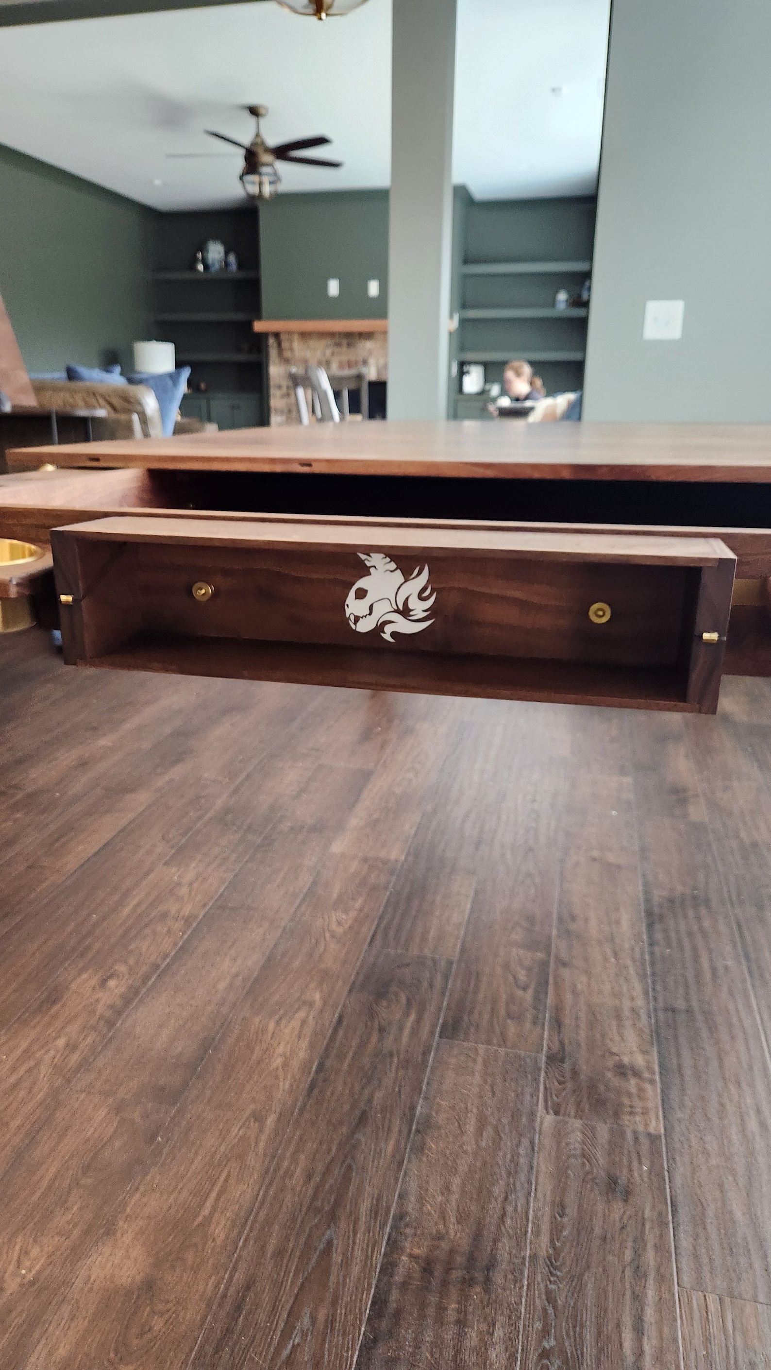 Custom Walnut Gaming Table / Dungeons and Dragons Gaming Table With ...