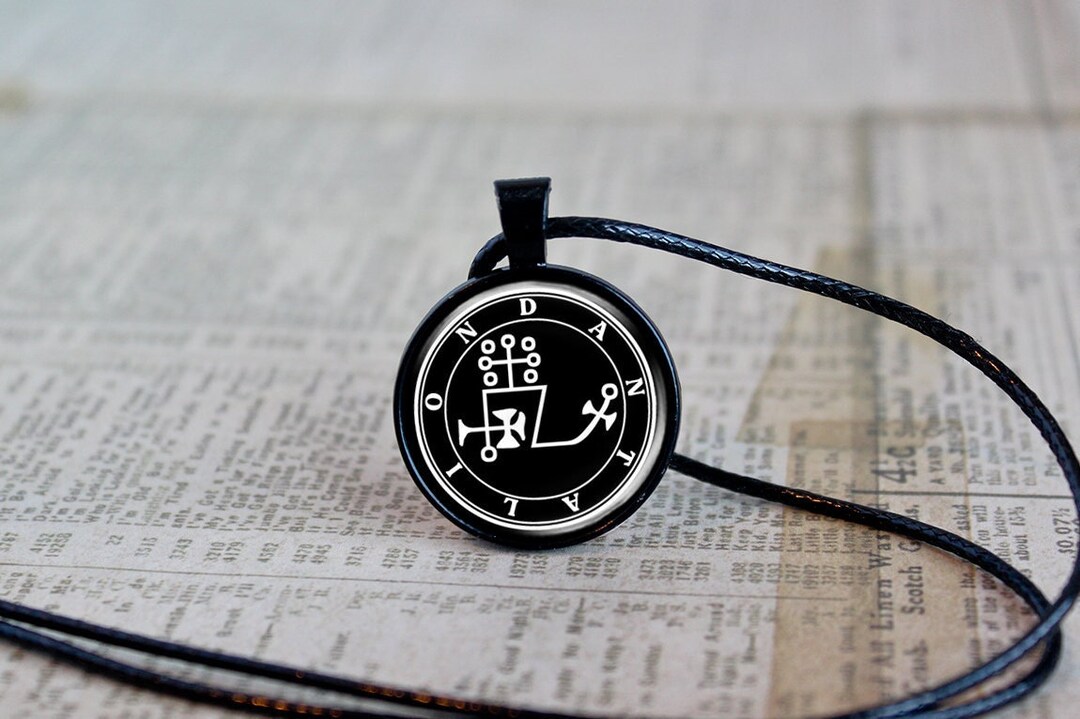 Dantalion Sigil Necklace, Goetia Solomon Demon Seal Pendant Medallion ...