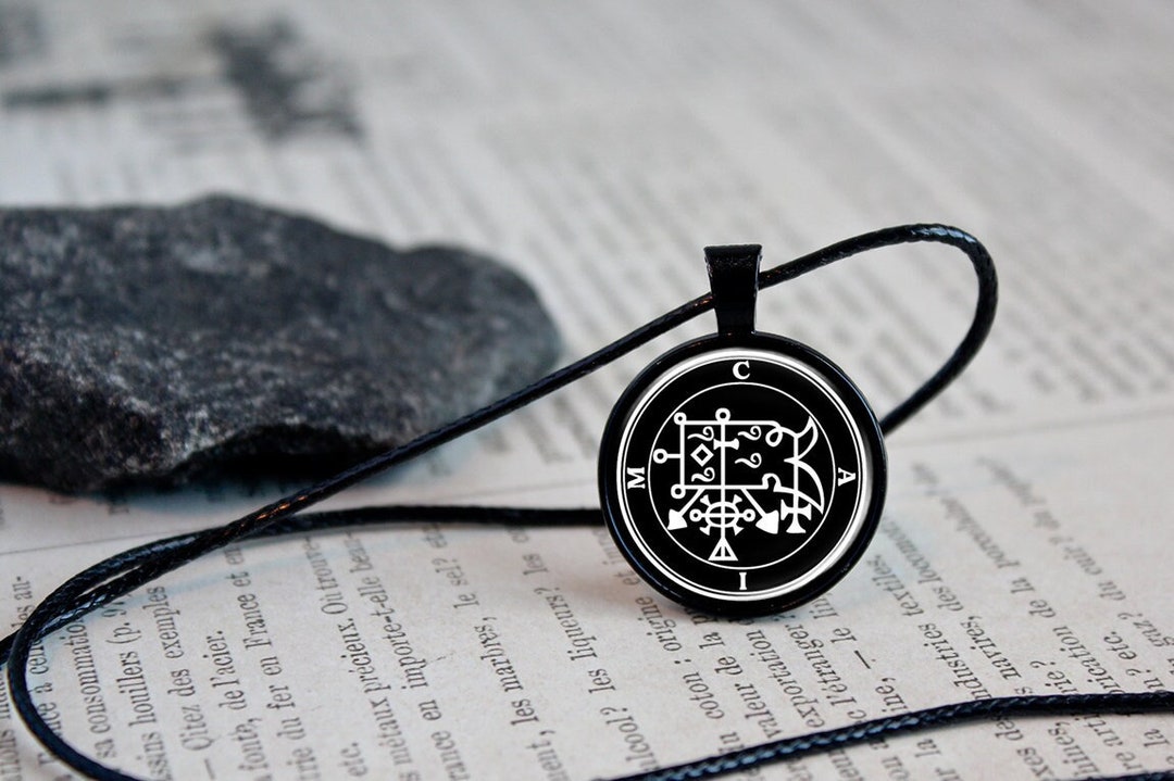 Caim Sigil Necklace, Ars Goetia Demon Seal, Lesser Key of Solomon ...