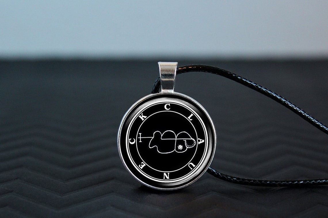 Clauneck Pendant Wealth Demon Black Magic Spell Amulet Left | Etsy